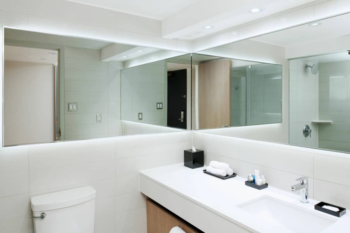 Radisson Blu Toronto Downtown - Downtown Toronto Hotels