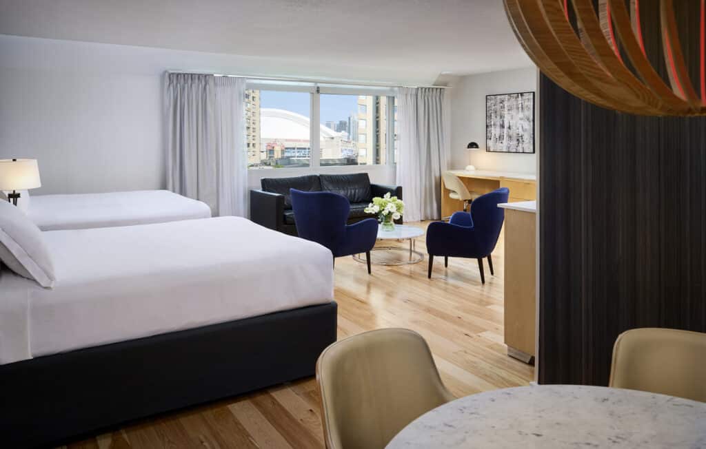 Radisson Blu Toronto Downtown - Downtown Toronto Hotels